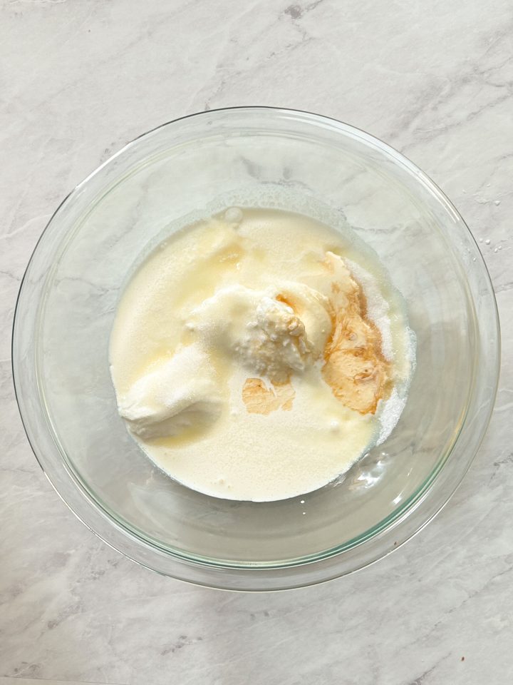4 Ingredient Yogurt Parfait - BAKE WITH ZOHA