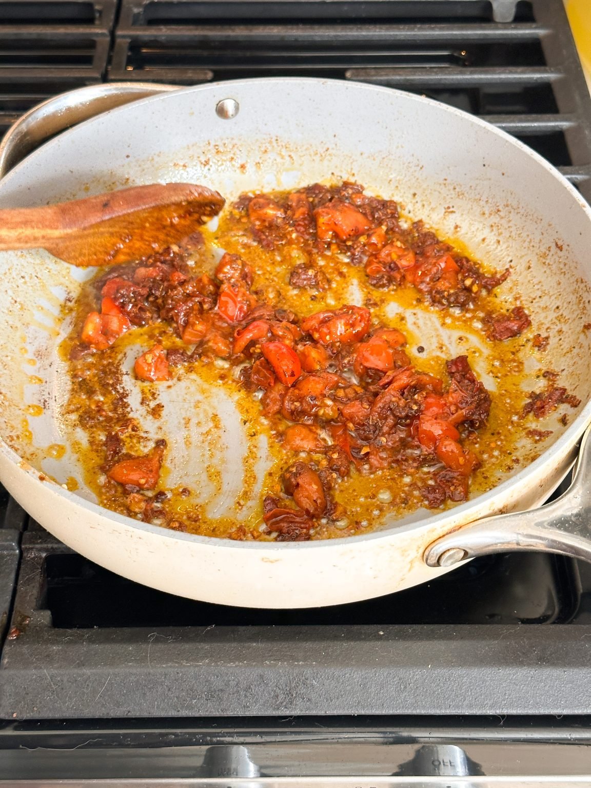Creamy Tuscan Chicken Pasta (Xander's Babar Pasta Copycat) - BAKE WITH ZOHA