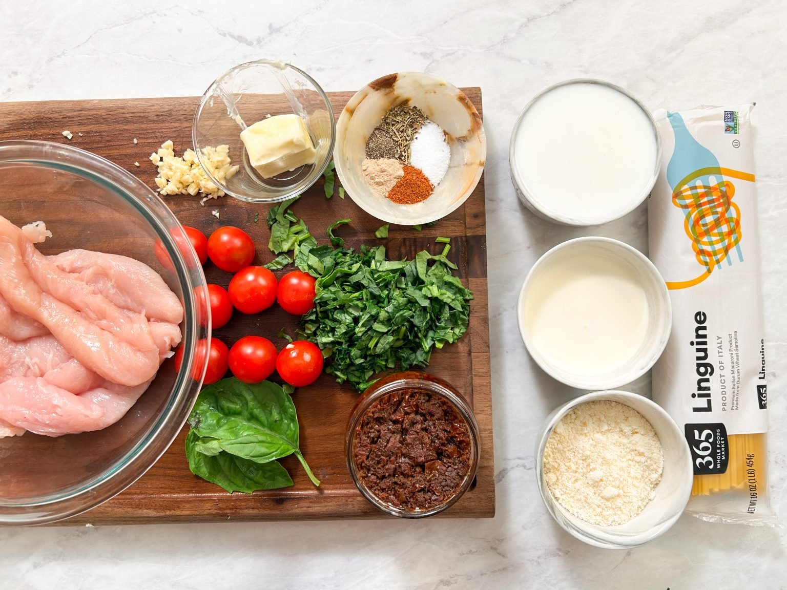 Creamy Tuscan Chicken Pasta (Xander's Babar Pasta Copycat) - BAKE WITH ZOHA