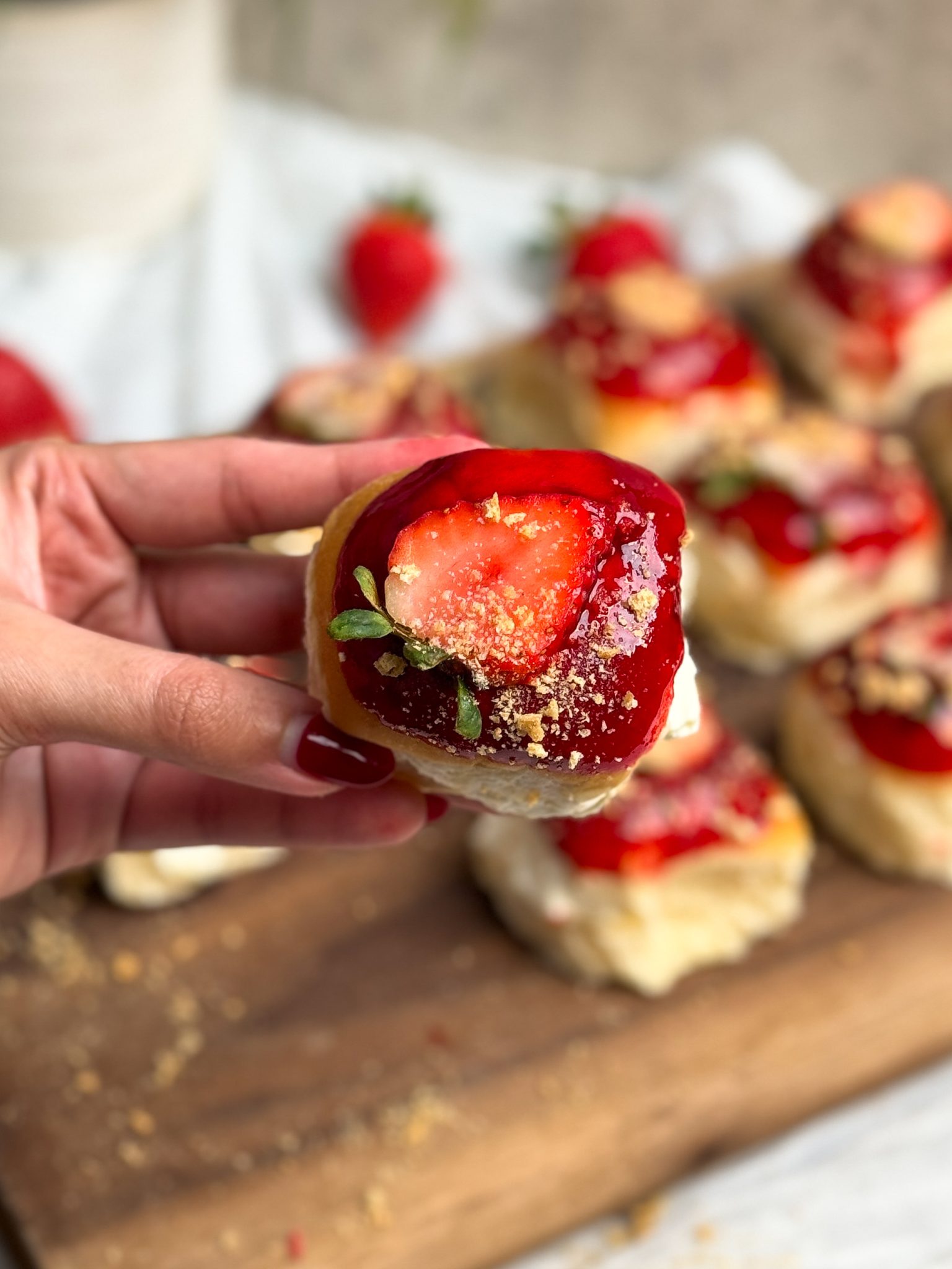 Strawberry Cheesecake Buns - BAKE WITH ZOHA