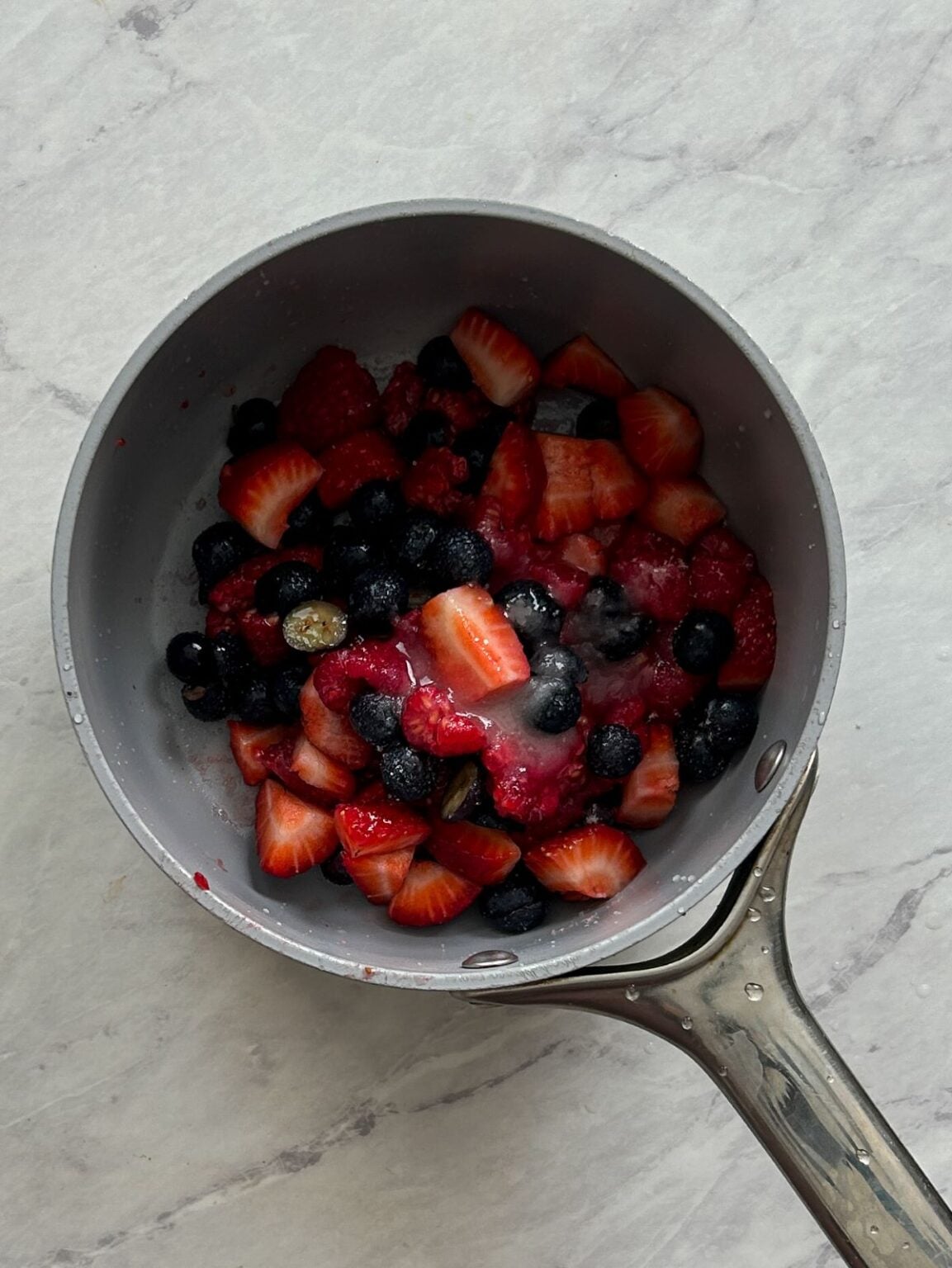 Baked Berry Cheesecake French Toast - BAKE WITH ZOHA