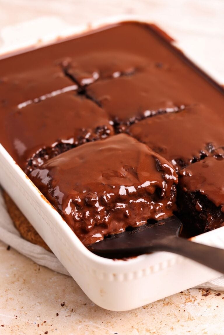 Easy Chocolate Sticky Toffee Pudding - BAKE WITH ZOHA