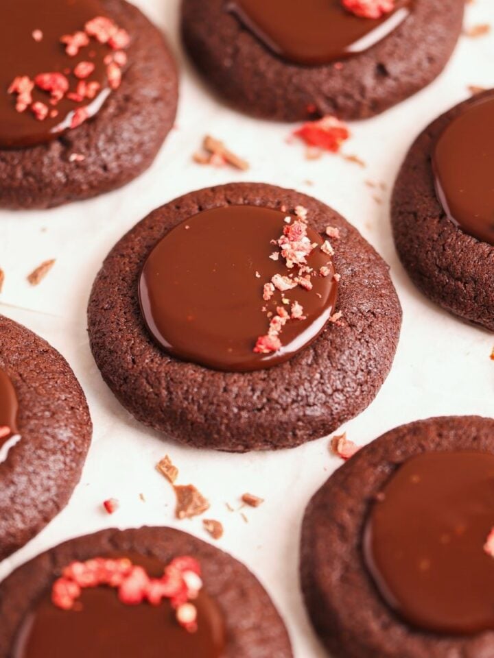 Bake With Zoha | Simple And Indulgent Bakes