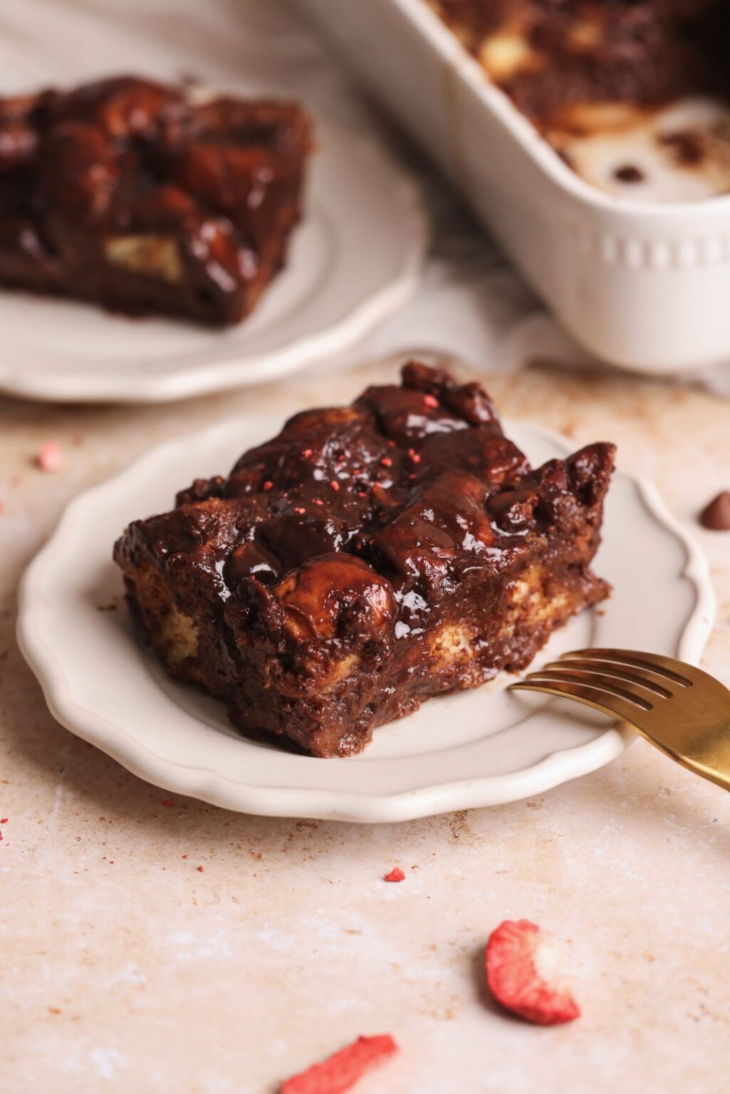 Easy Chocolate Bread Pudding - BAKE WITH ZOHA