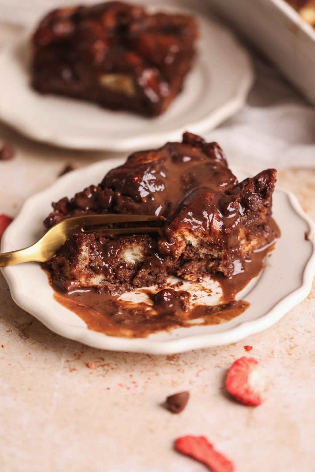 Easy Chocolate Bread Pudding - BAKE WITH ZOHA