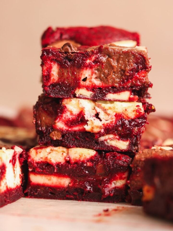 Bake With Zoha | Simple And Indulgent Bakes