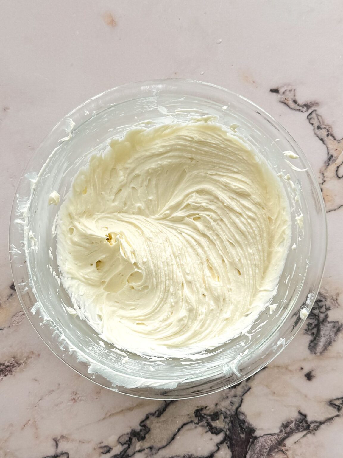 Mini Cheesecake Pavlovas - BAKE WITH ZOHA